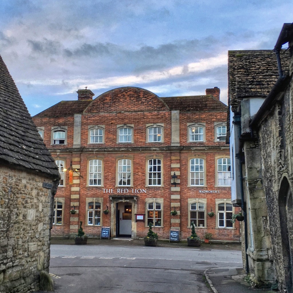 Exploring Lacock Abbey and Village | Cosy Life